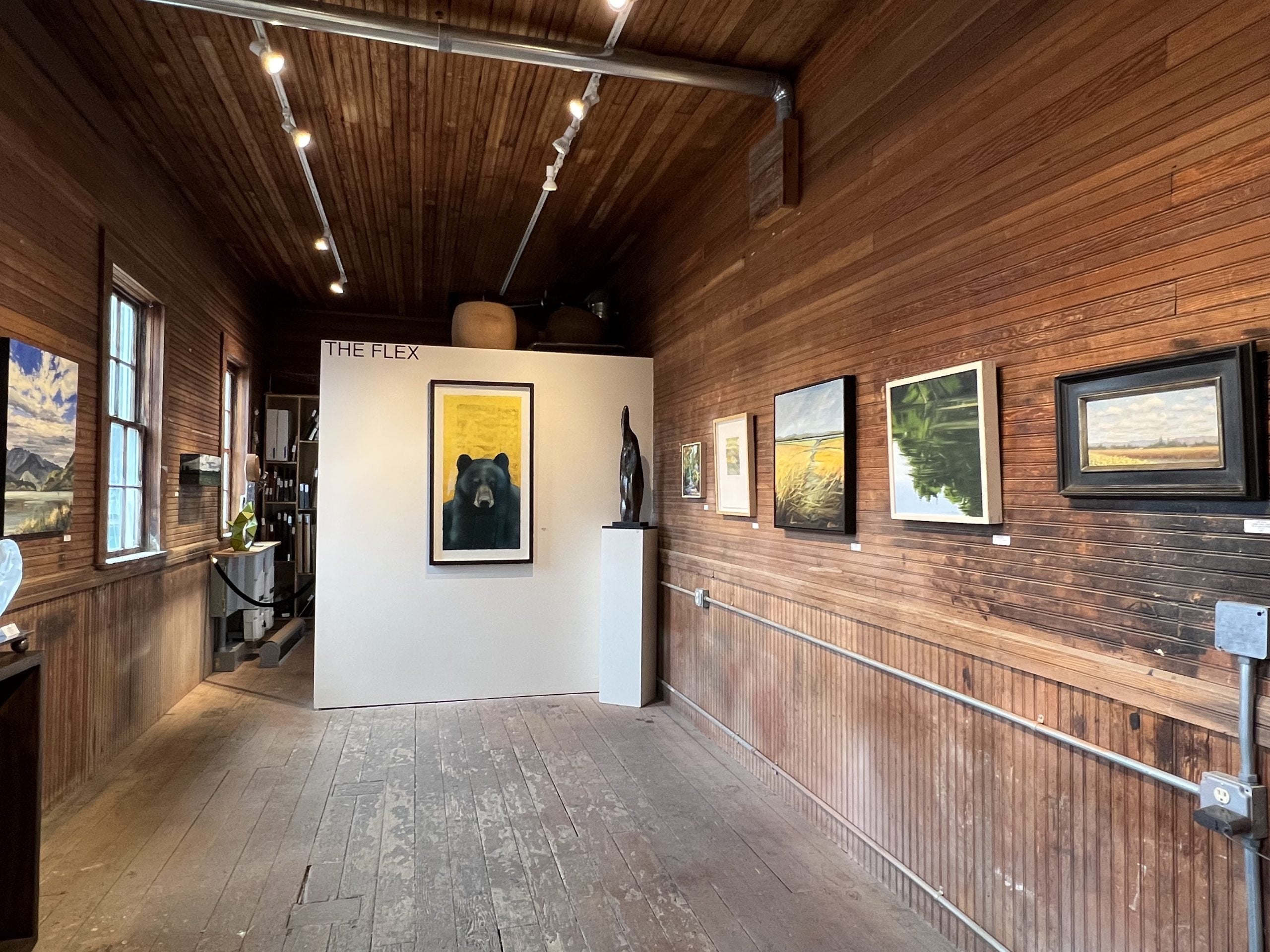 The Flex - May 2022 – Smith and Vallee Gallery