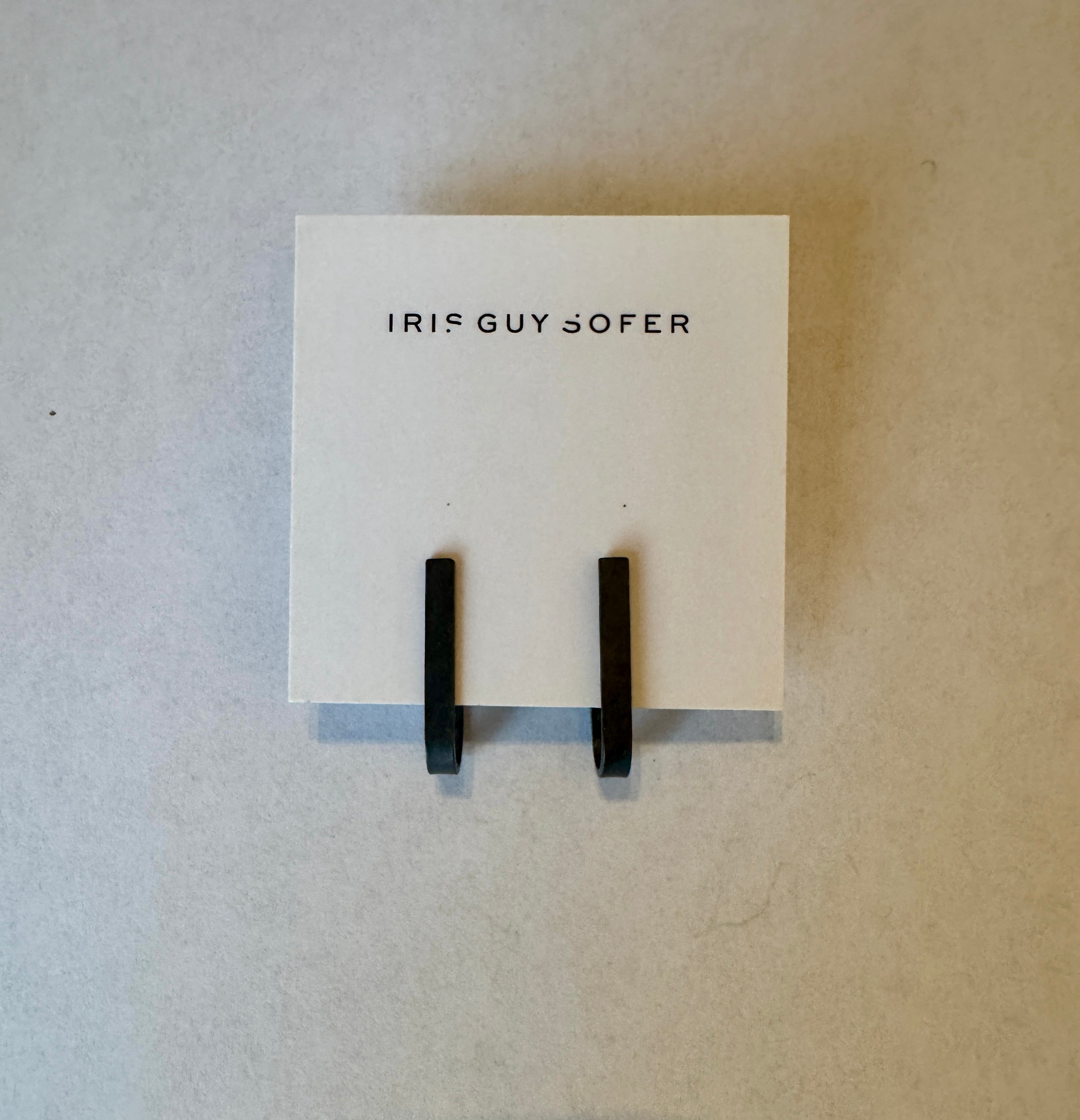 Iris Guy Sofer • E JO1 OX – Smith and Vallee Gallery