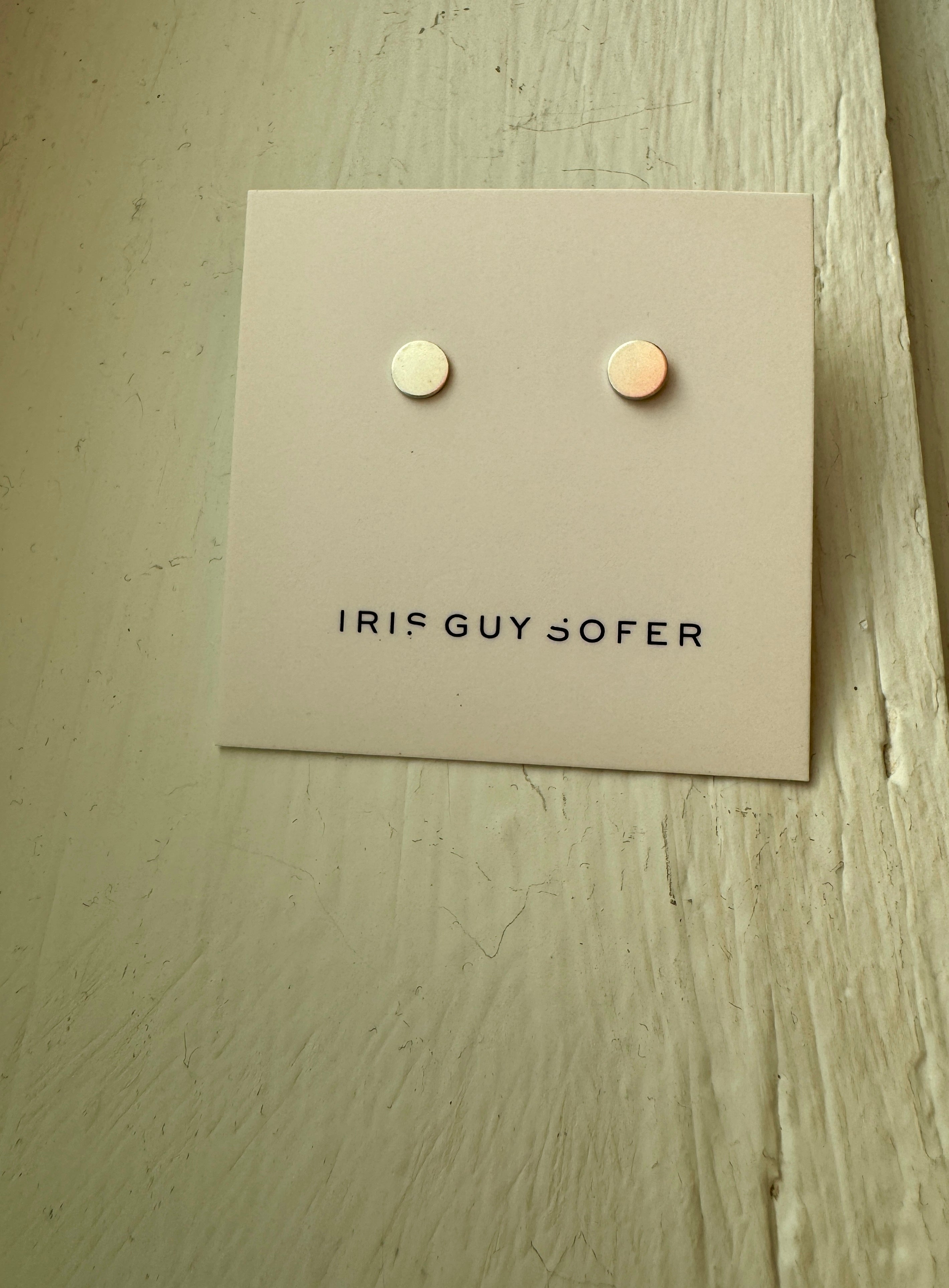 Iris Guy Sofer • E DOT 01 OX – Smith and Vallee Gallery